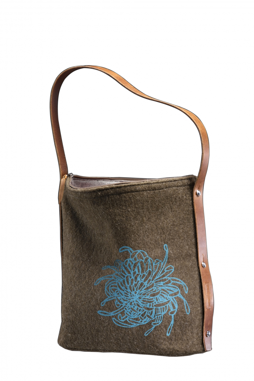 WDN 51-3 | Karlen Swiss - Von der Sattlerei zur Trendschmiede